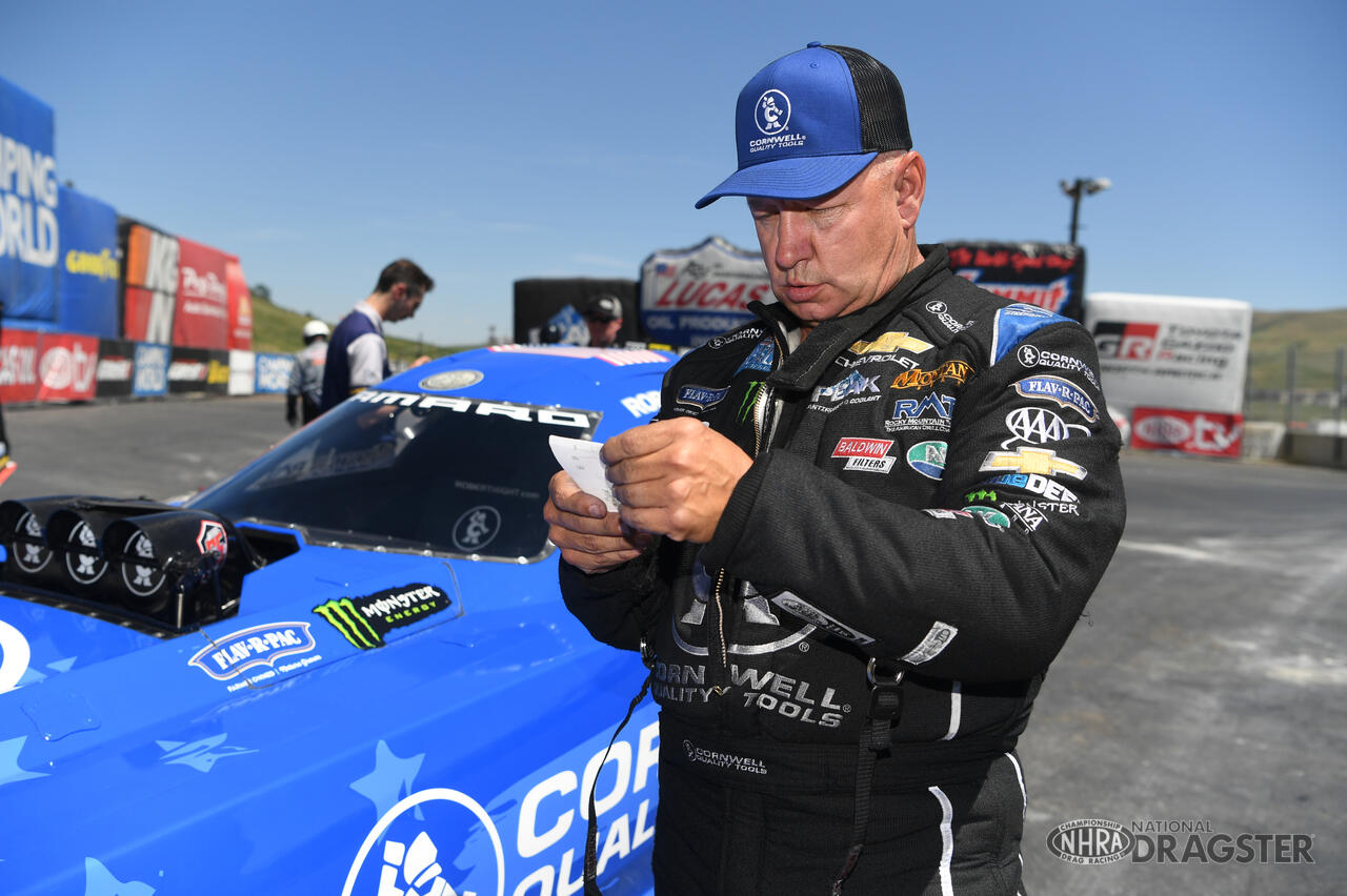 Dodge Power Brokers NHRA Mile-High Nationals Sunday photo gallery | NHRA