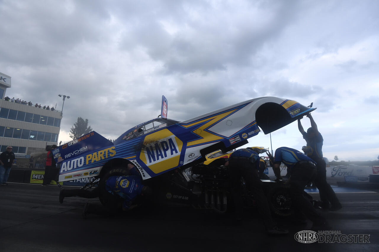 Menards NHRA Nationals Sunday Photo Gallery | NHRA