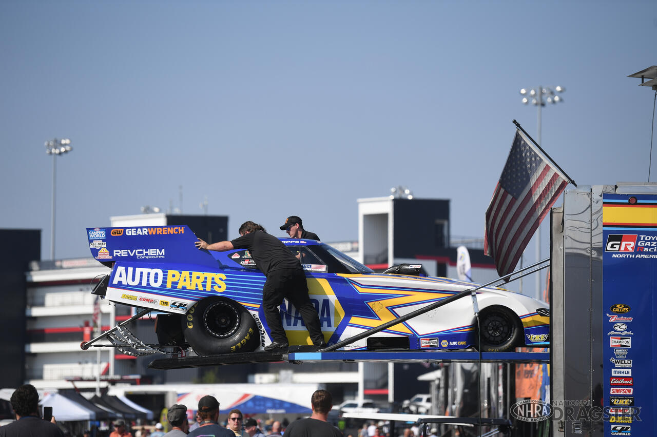 NHRA Midwest Nationals Friday Gallery | NHRA