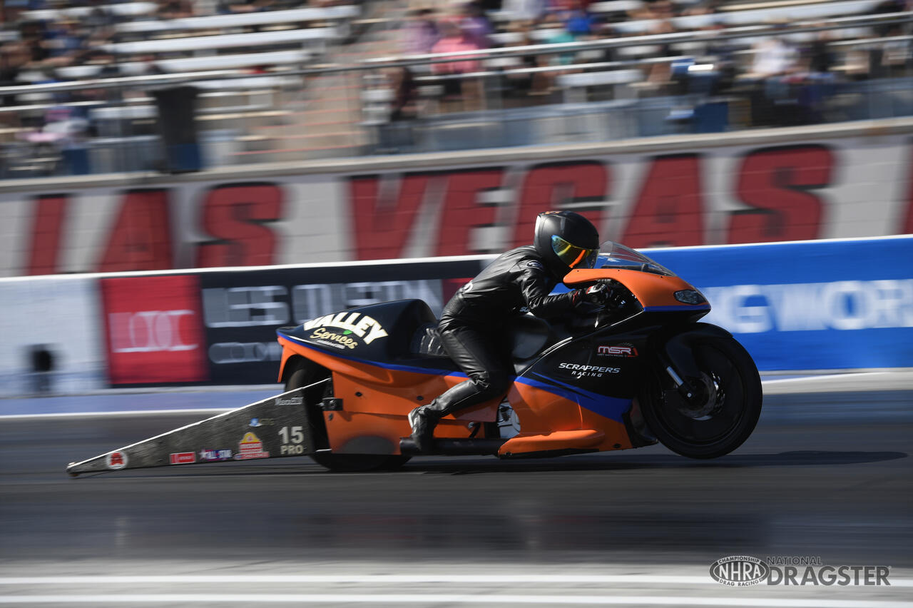 NHRA Nevada Nationals Friday photo gallery | NHRA