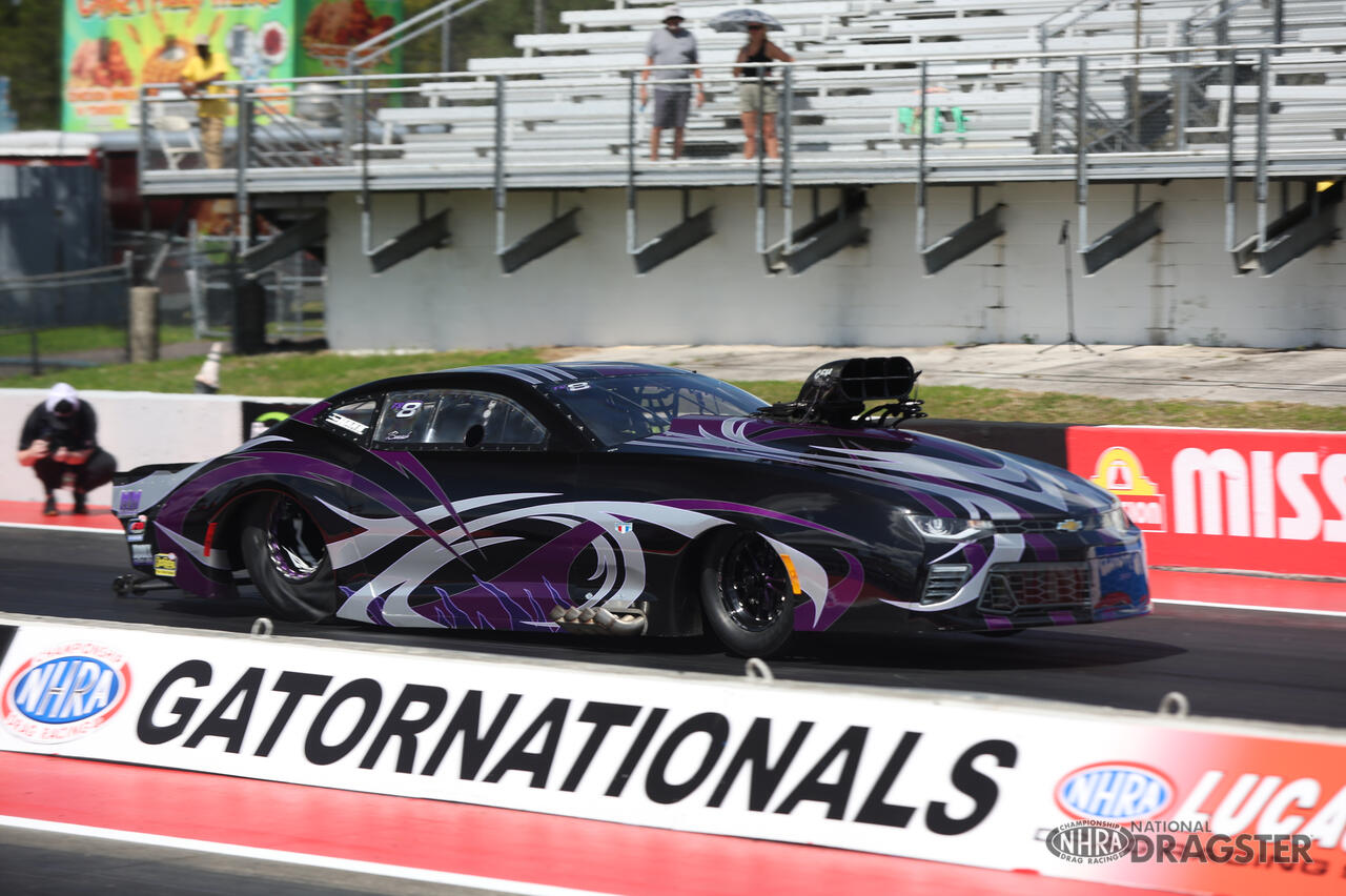 Amalie Motor Oil NHRA Gatornationals Friday photo gallery | NHRA