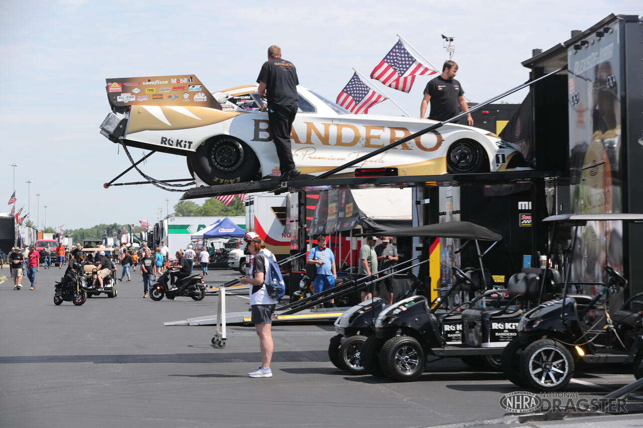 Summit Racing Equipment NHRA Nationals Friday Gallery | NHRA