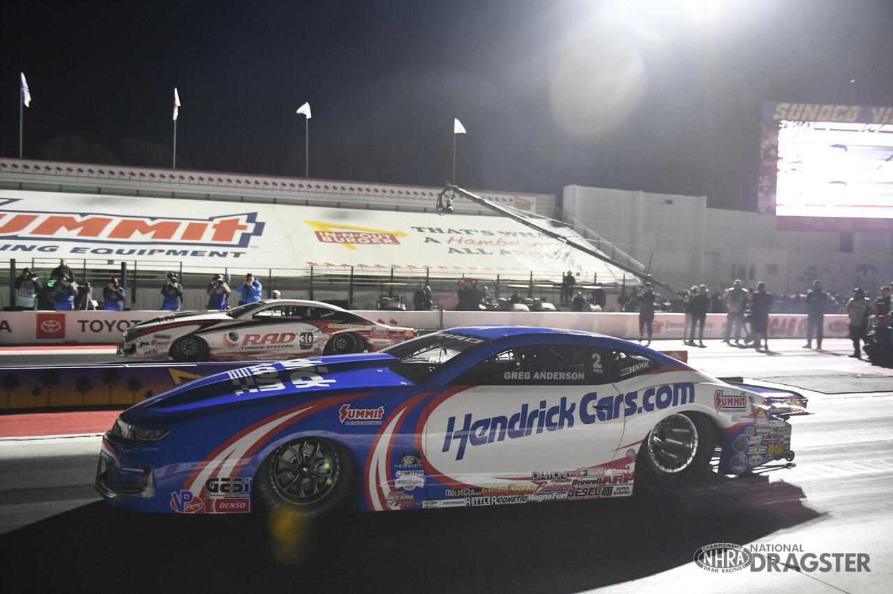 In-N-Out Burger NHRA Finals Sunday photo gallery | NHRA