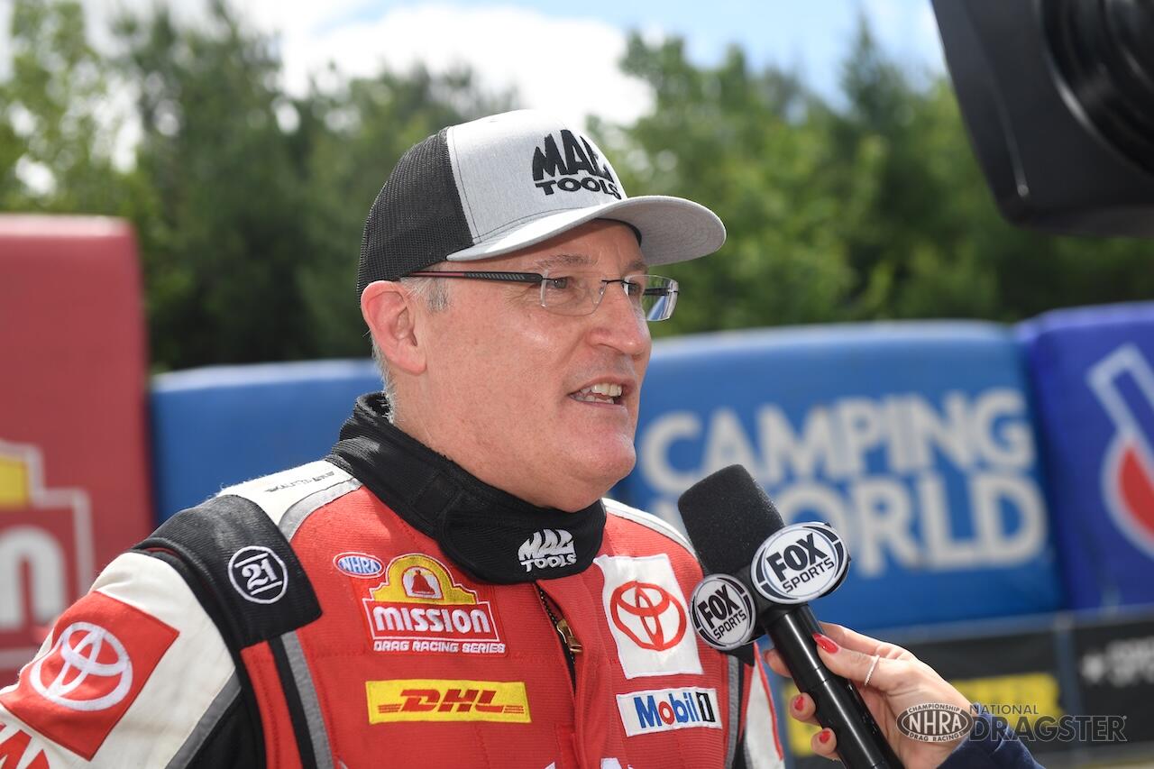Sunday photo gallery from the NHRA New England Nationals | NHRA