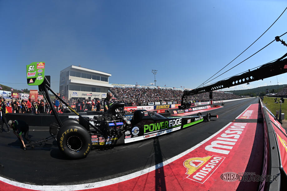 40th NHRA Reading Nationals presented by Nitro Fish—Saturday photo ...