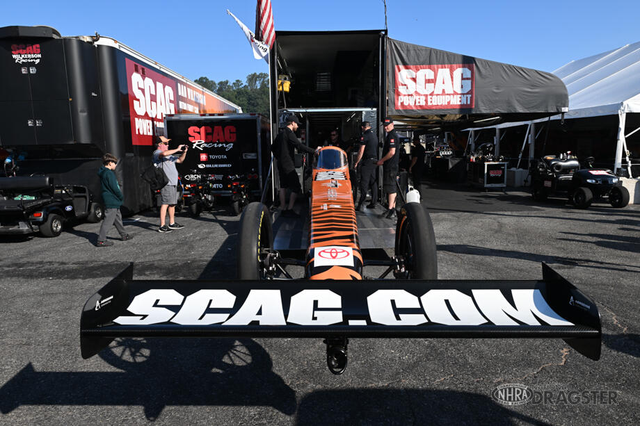 40th NHRA Reading Nationals presented by Nitro Fish—Saturday photo ...