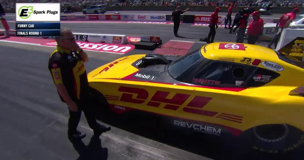 Worsham Family Gets Alexis DeJoria to and through first round in Chicago