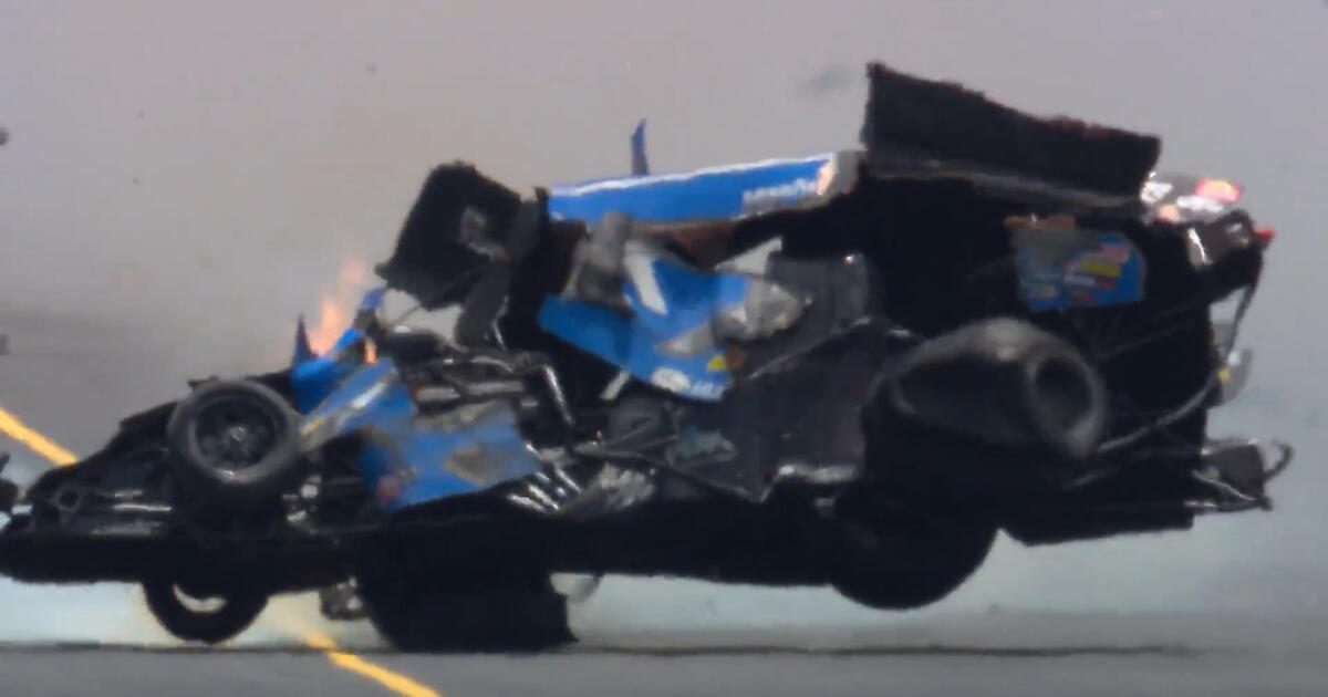 John Force crashes at 2024 PlayNHRA Virginia Nationals