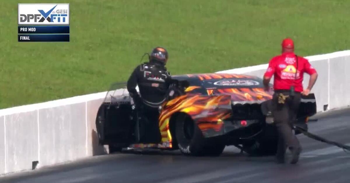 J.R. Gray wins Pro Mod at American Rebel Light Virginia NHRA Nationals