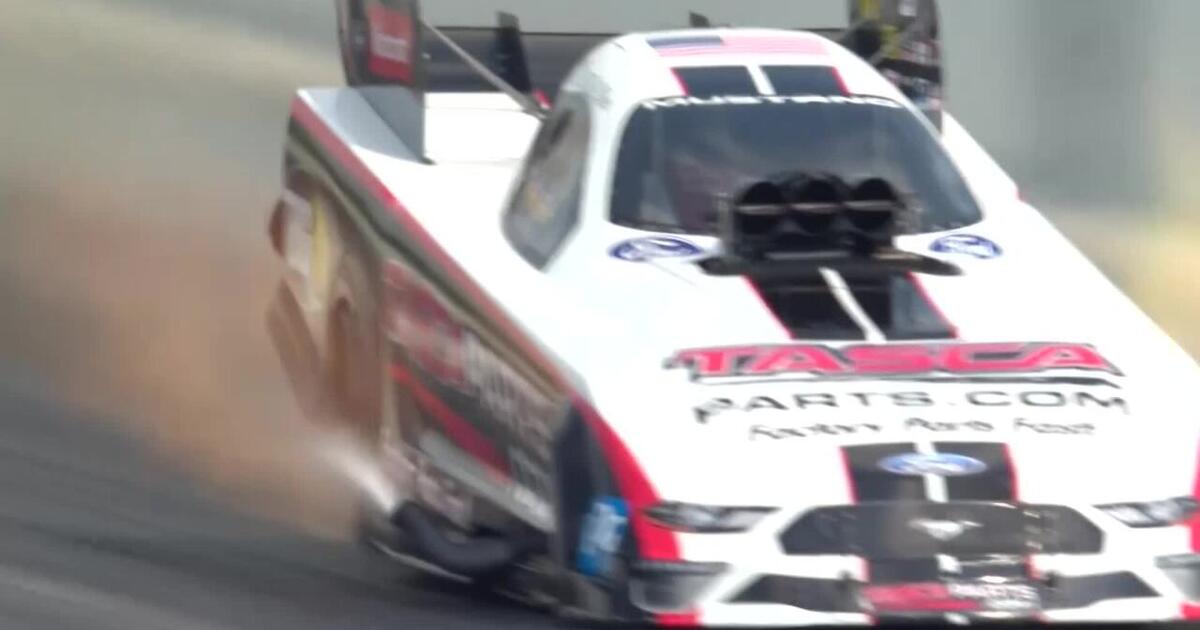 Slo-Mo: Bob Tasca III suffers explosion at Virginia NHRA Nationals