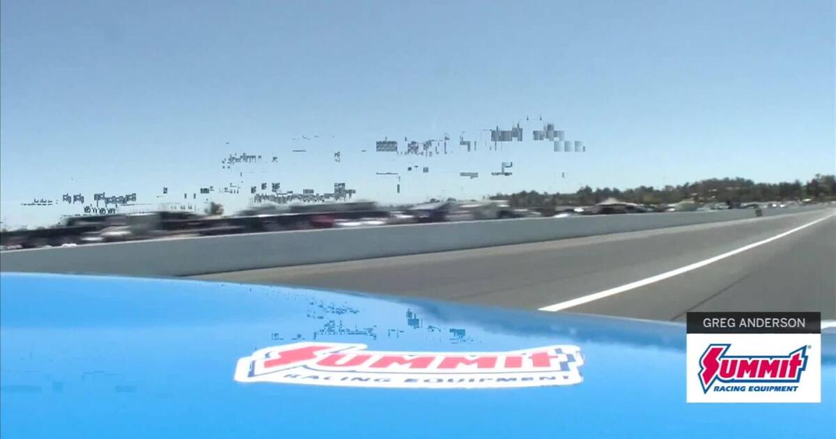Summit Racing in-car camera: Tim Wilkerson and Greg Anderson give a ...