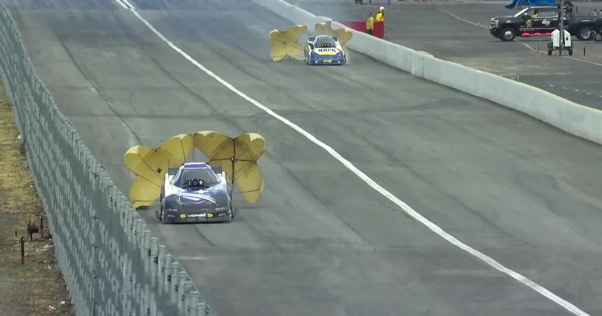 Ron Capps drives through explosion at Lucas Oil NHRA Winternationals