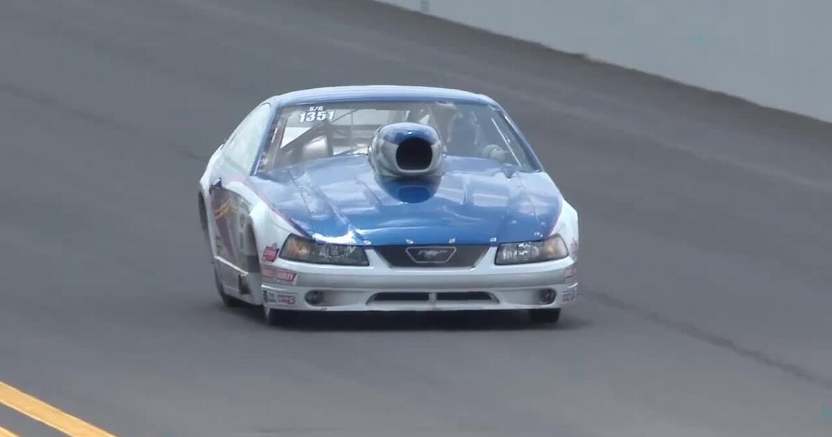 2022 Circle K NHRA Four-Wide Nationals Super Gas winner Craig Porter